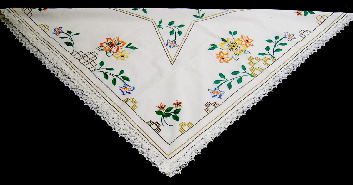 Object of the month: Tablecloth from 1920 | Alta Museum